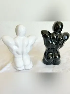 Red vanilla | Kitchen | Red Vanilla Male Body Black White Ceramic ...